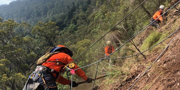 Geotechnical Work at Cunninghams Gap - Height Dynamics Rope Access